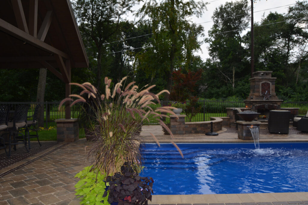 Swimming Pool Builder