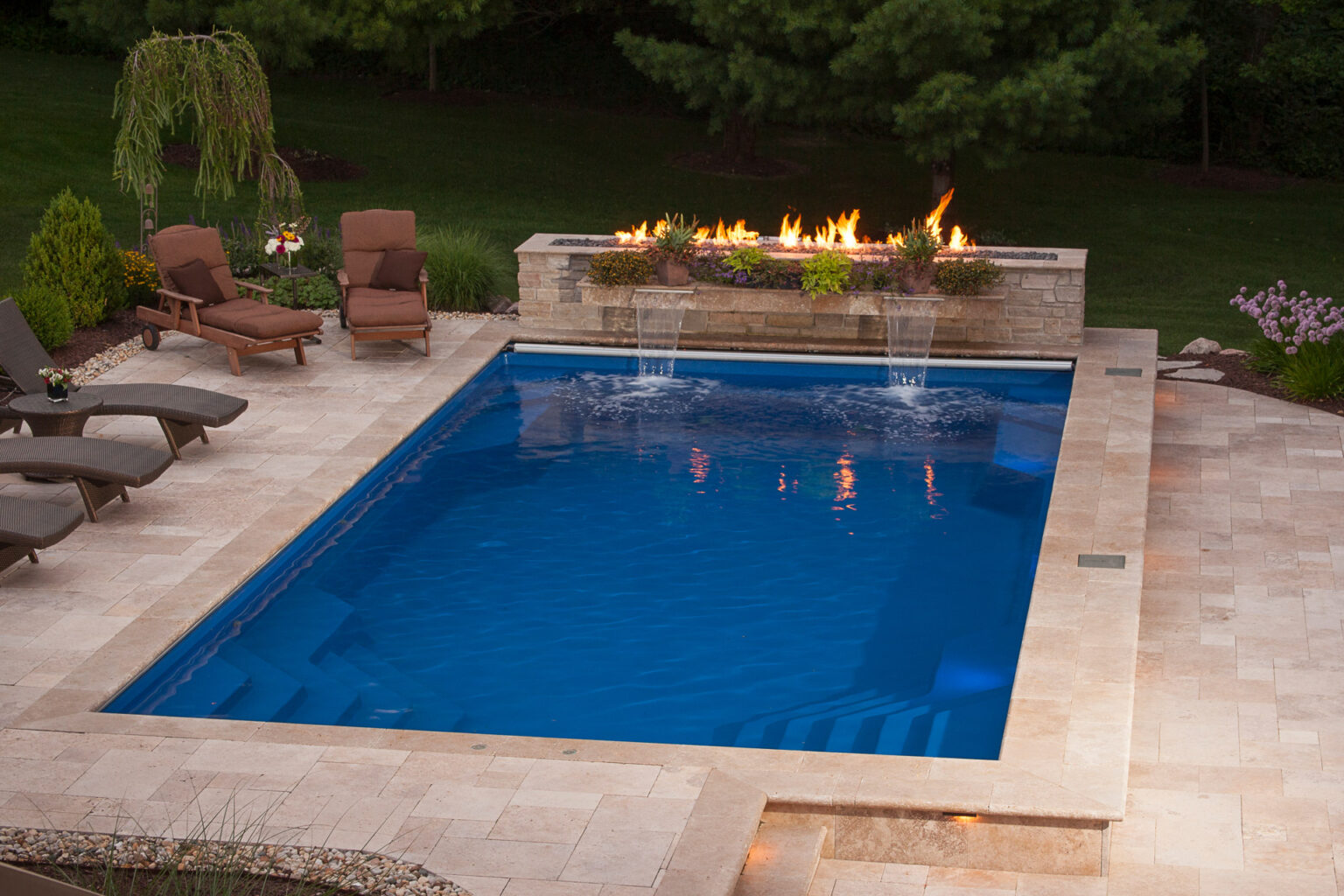 Swimming Pool Water Features